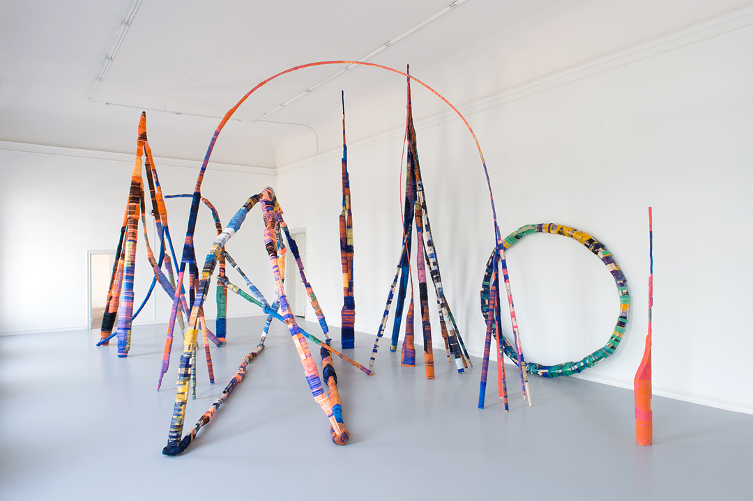 Threading Wrapping Architecture. | Anton Alvarez.Quiet Lunch