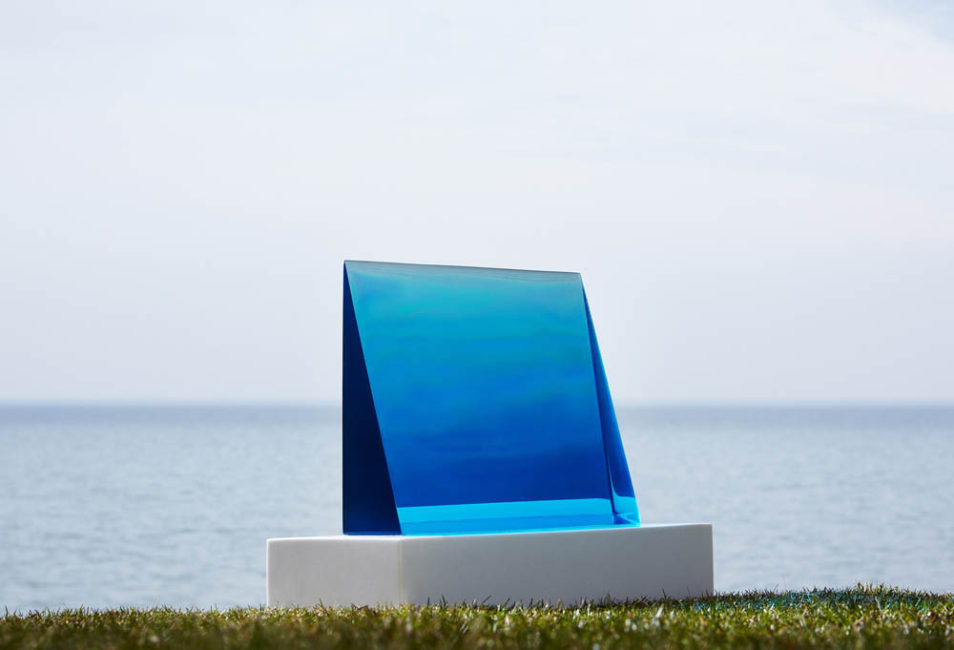 A Piece of the Sky. | Eric Cahan.Quiet Lunch