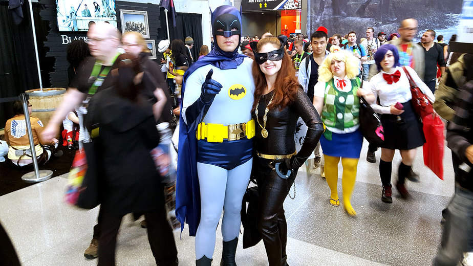 quiet-lunch-new-york-comic-con-2015-cosplay-batman-catwoman-classic-60s ...