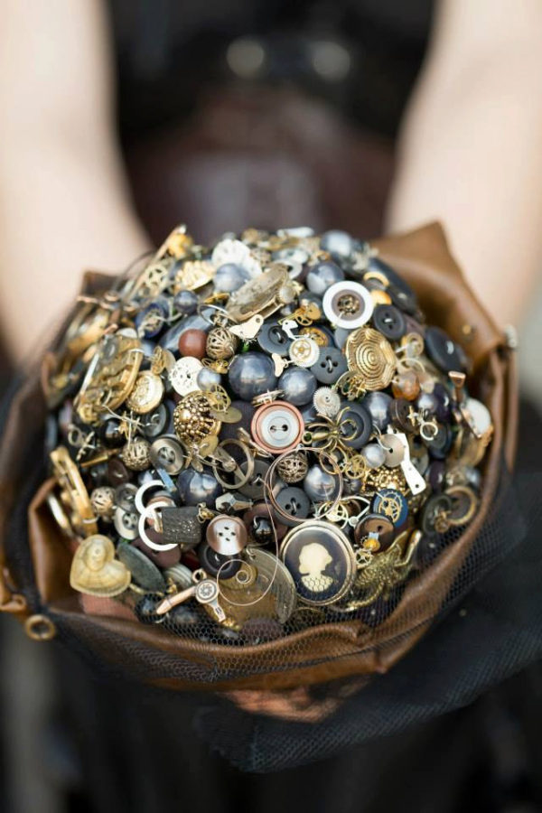 For the Alternative Bride. | Pumpkin and Pye.Quiet Lunch