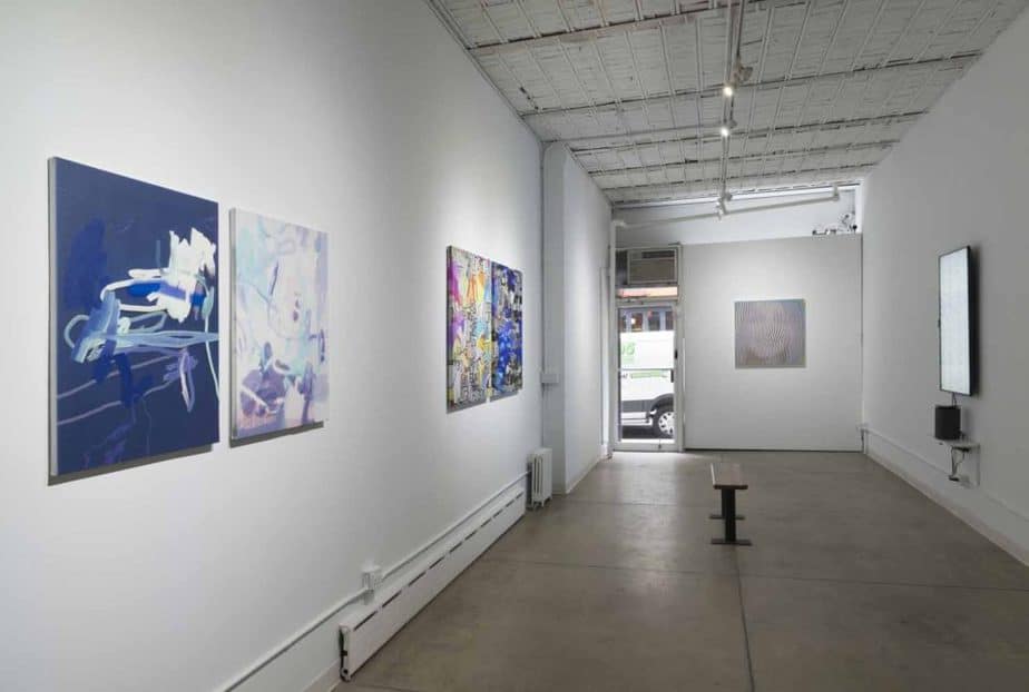 Exploring Nature with Castor Gallery.Alexandra Fanning