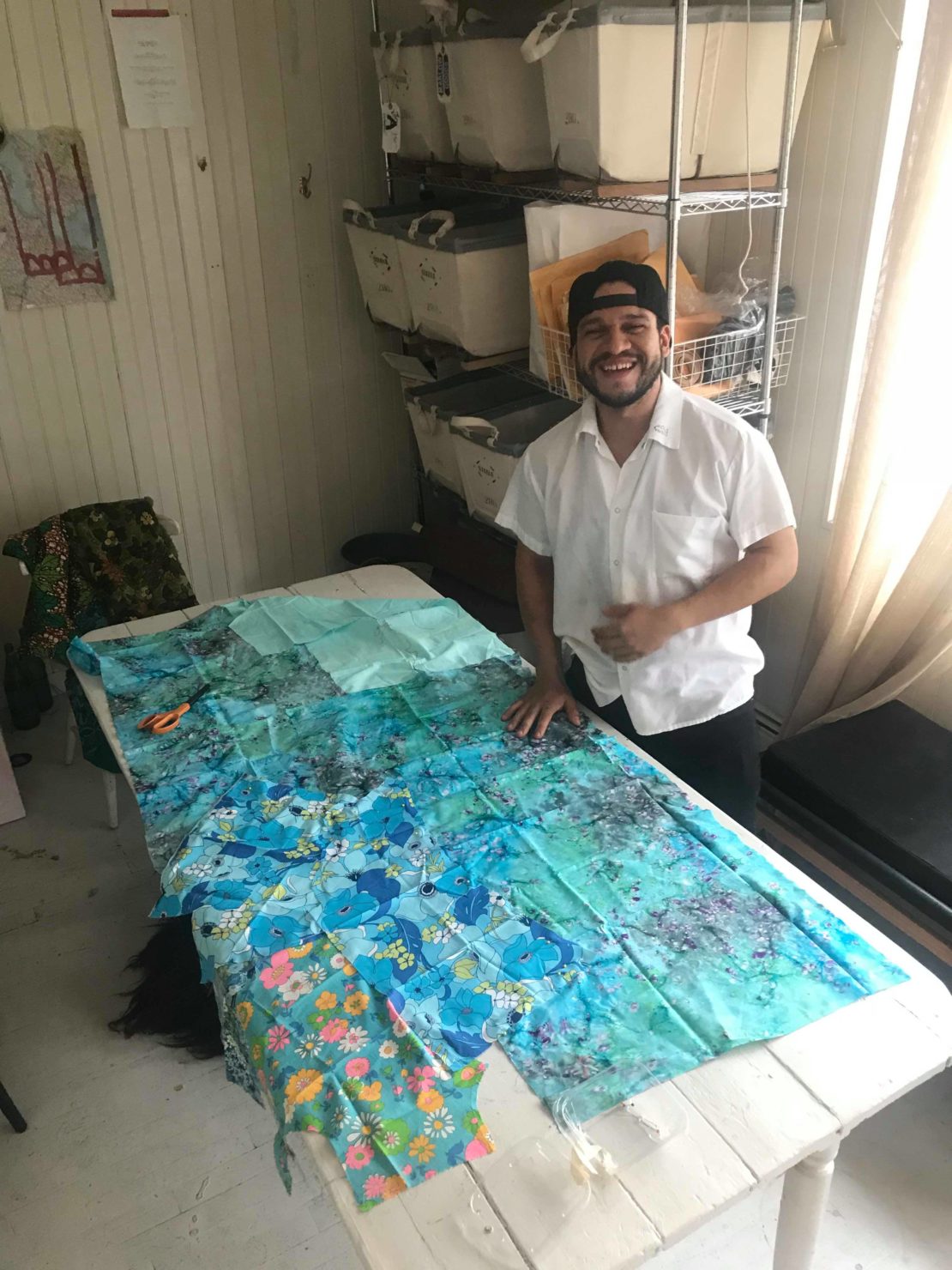 Artist Amanda Browder Helps Celebrate Diner’s 20th Anniversary.Akeem K ...